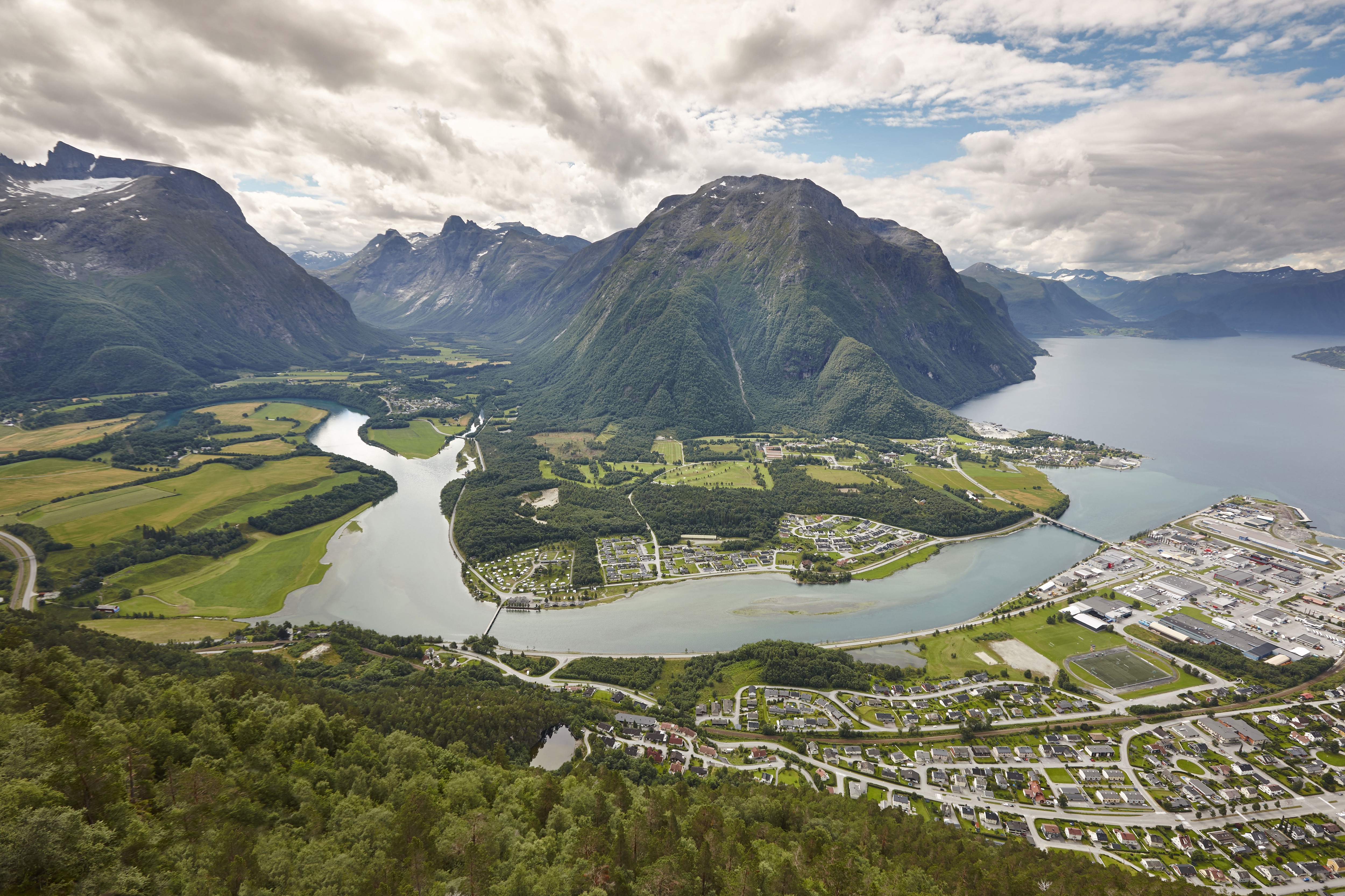 Andalsnes Shore Excursions & Guided Tours | Costa Cruises