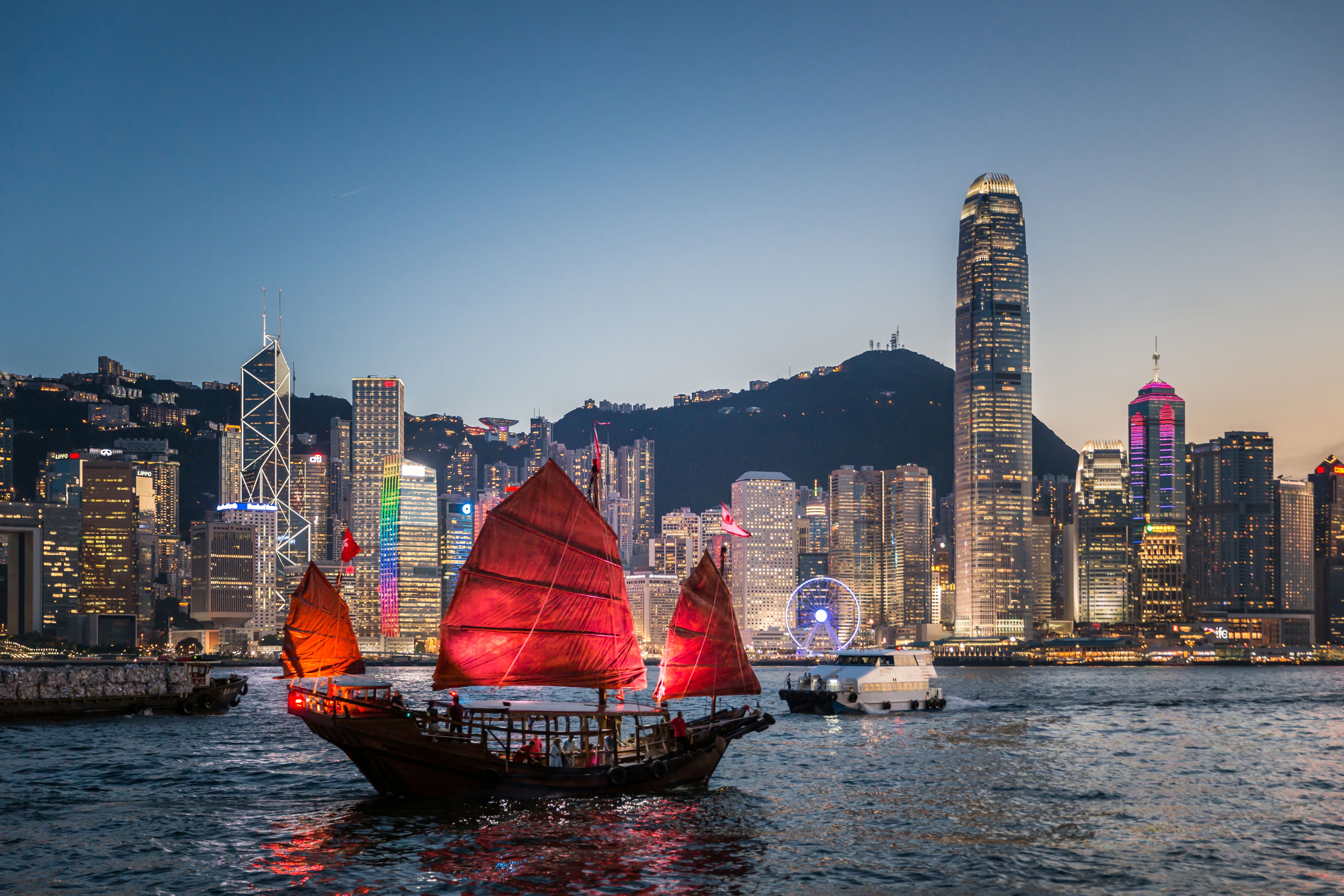 Cruises to Hong Kong (China): Deals & Bookings | Costa Cruises