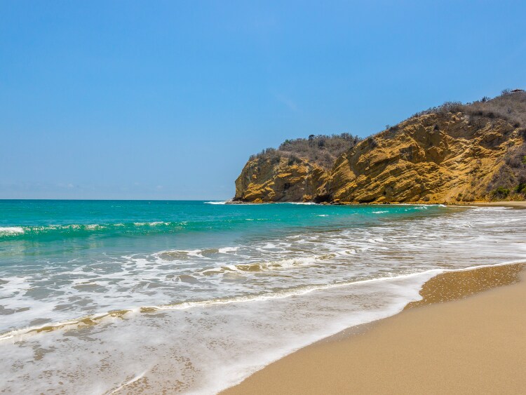 Manta Cruise: prices, offers and itineraries | Costa Cruises